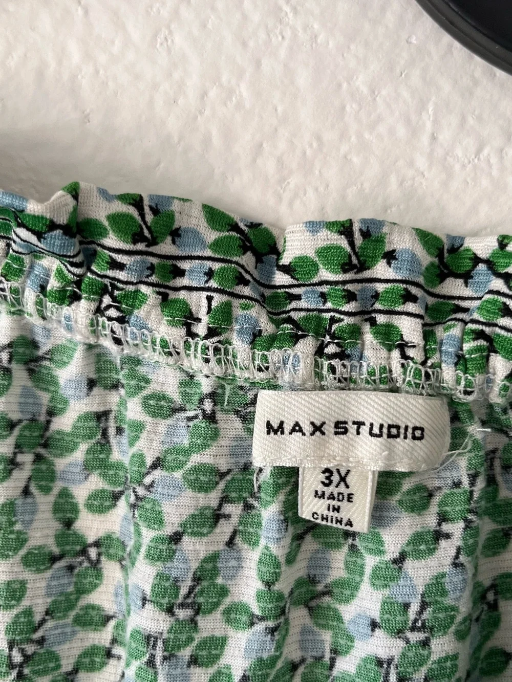 Max Studio | Dresses | Max Studio Green And Light Blue Leaf Print Dress ...
